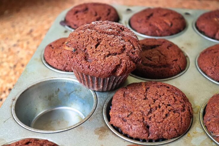 9 Simple Methods to Get Muffins out of a Stuck Pan - Baking Kneads, LLC