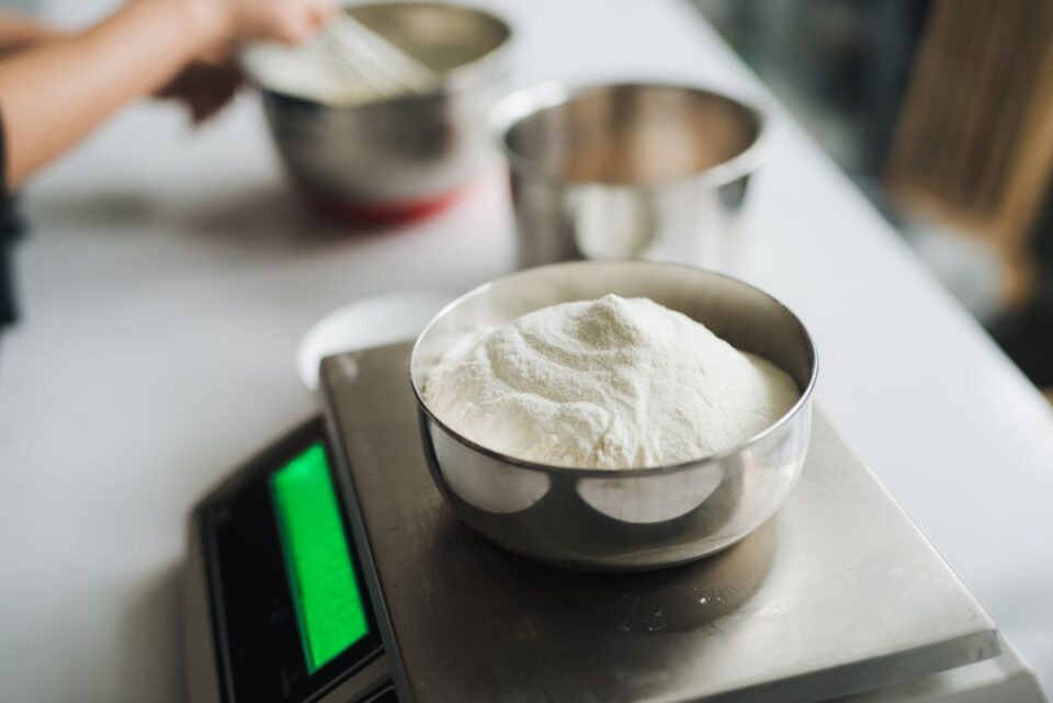 5 Ways to Fix Dry and Crumbly Cookie Dough (Plus the Common Causes ...