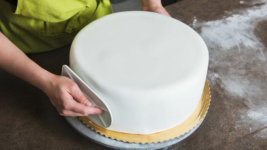 3 Easy Methods to Make Fondant Shiny - Baking Kneads, LLC