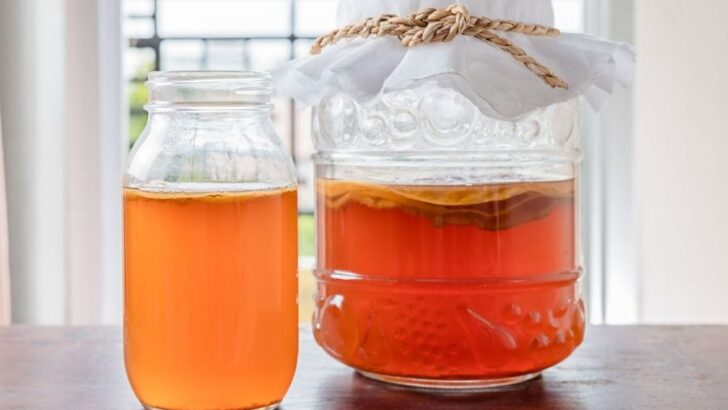 How to Strain Kombucha (And Why You Should) - Baking Kneads, LLC