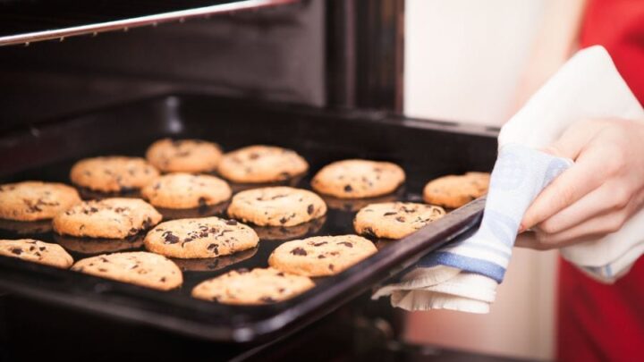 7 Practical Tips for Baking in High Altitudes - Baking Kneads, LLC