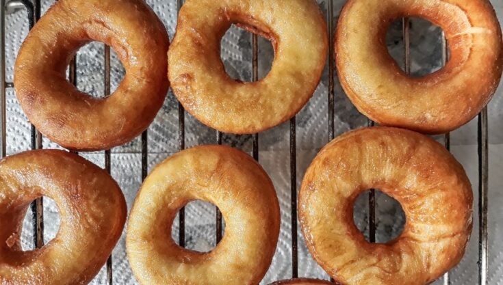 Why Are My Donuts Oily? (And What to Do About It) - Baking Kneads, LLC