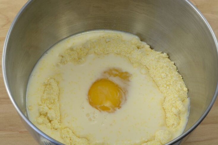 Can You Make Cornbread Without Baking Powder? (9 Easy Options) - Baking ...