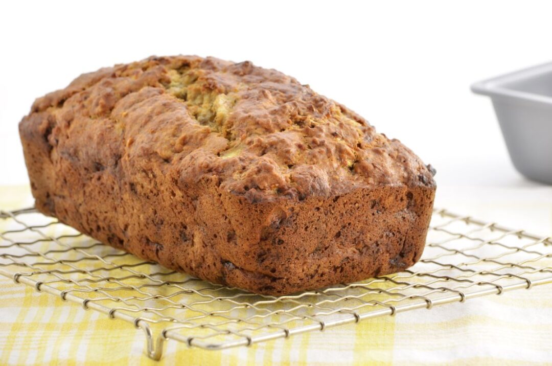 How to Get Banana Bread Out of a Pan the Easy Way - Baking Kneads, LLC