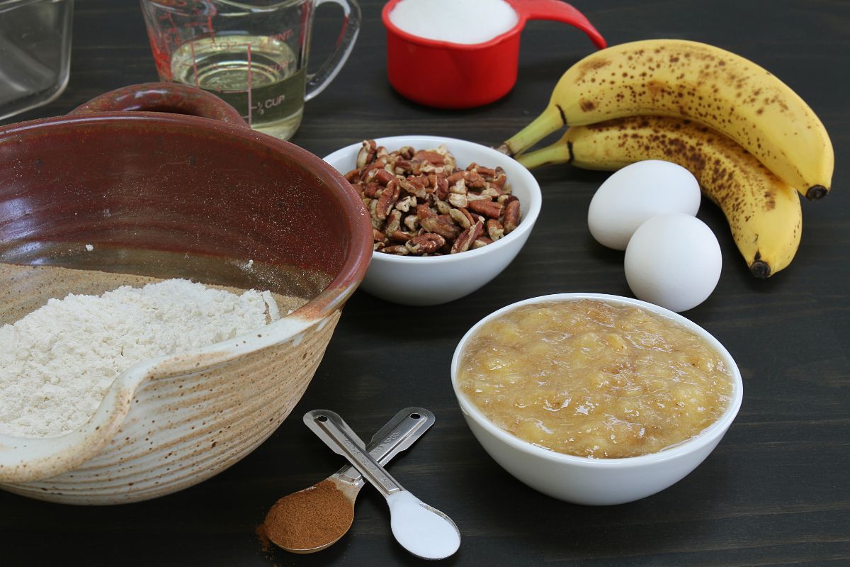 How Many Bananas Should You Use for Banana Bread? - Baking Kneads, LLC