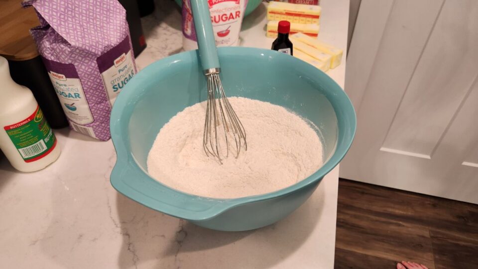 Pastry Flour Vanilla Cake With Homemade Buttercream Frosting - Baking ...