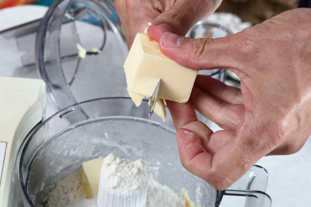 The Surprising Differences Between Butter and Shortening and How it ...