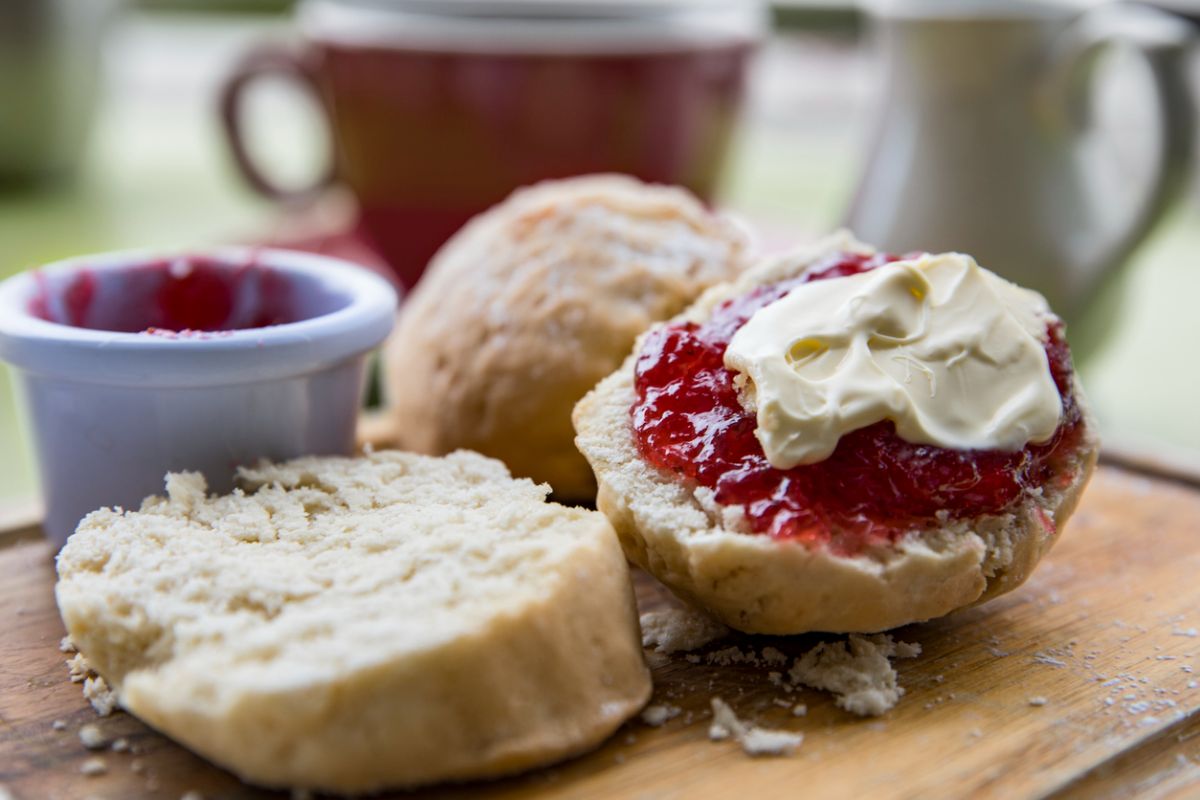 Which is Which? Cracking the Scone vs. Biscuit Identity Crisis - Baking ...